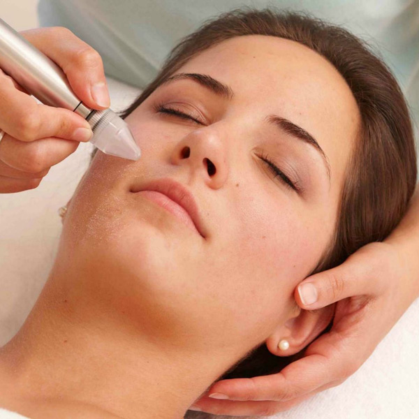 Acne Treatment - Khouri Dermatology - South Florida's Expert Dermatologists